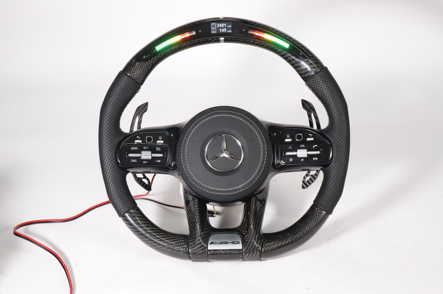 Volant Sur Mesure Personnalisable à 100%. [www.CarCustom3d] – CarCustom3D